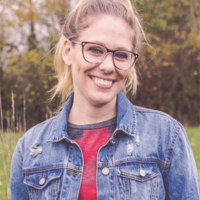 Amanda Ashley Smith - Classic Hits 100.7 KLOG